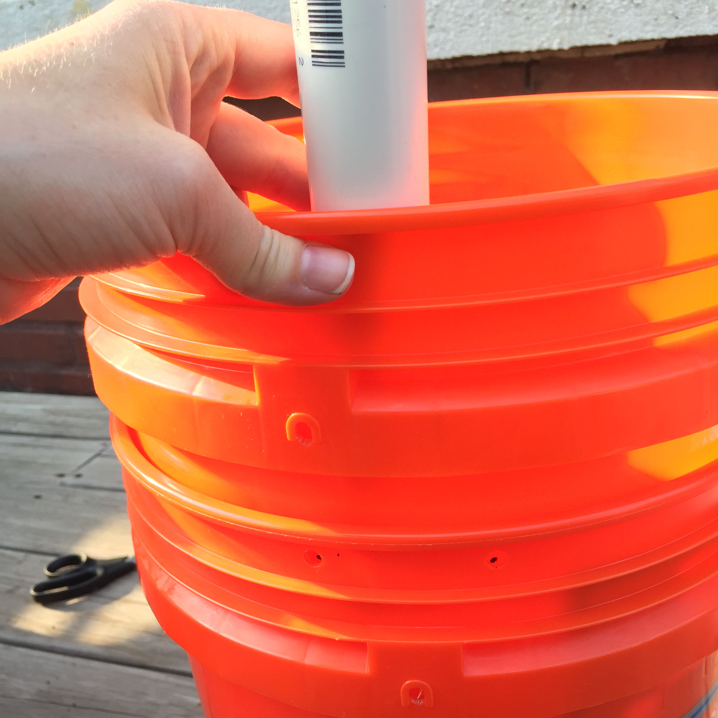 Self-Watering Planter DIY – LucidDesign
